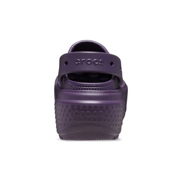 Sandália crocs stomp clog dark iris